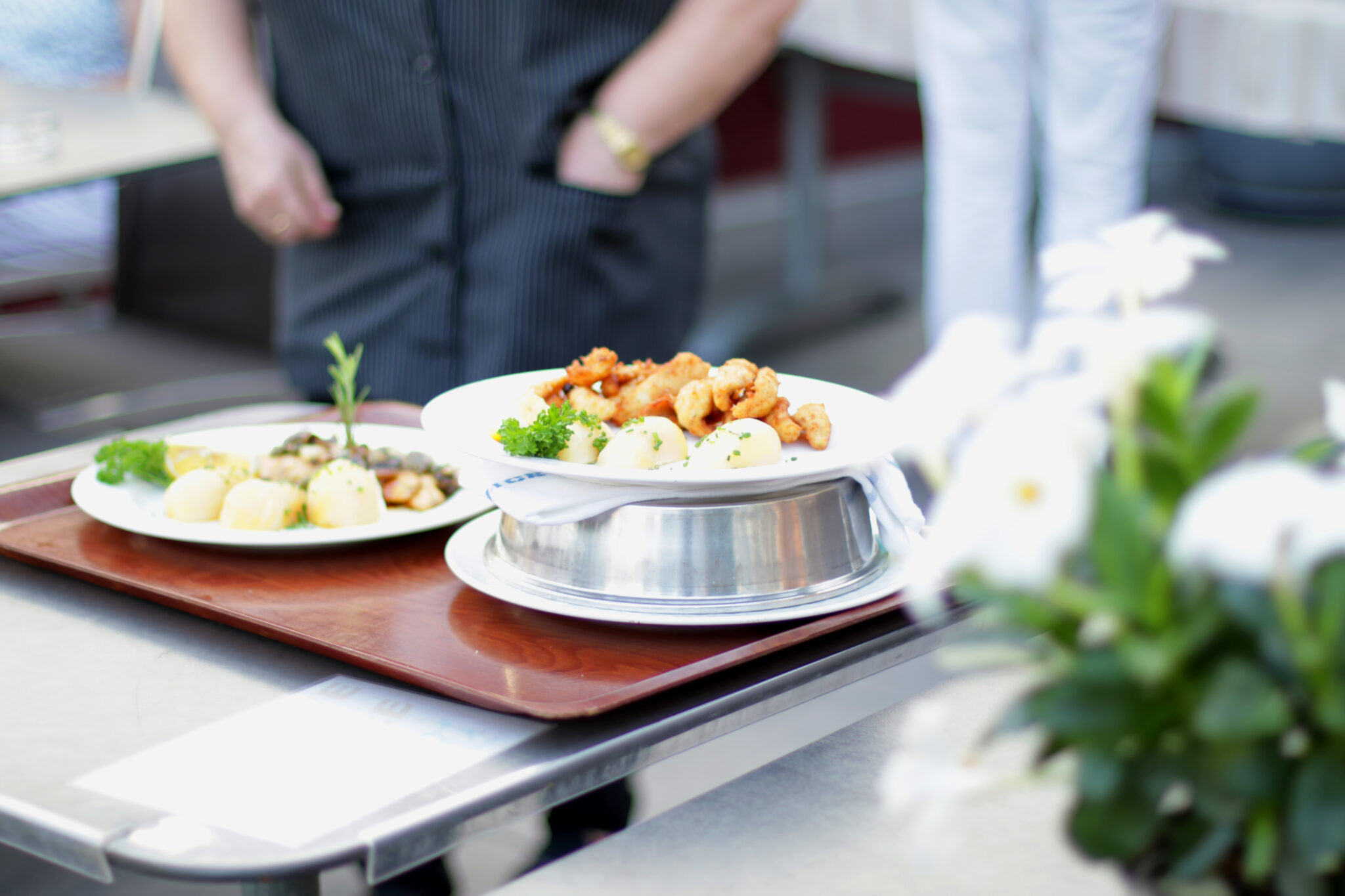 Why menu management in hospital and healthcare settings | EF-group